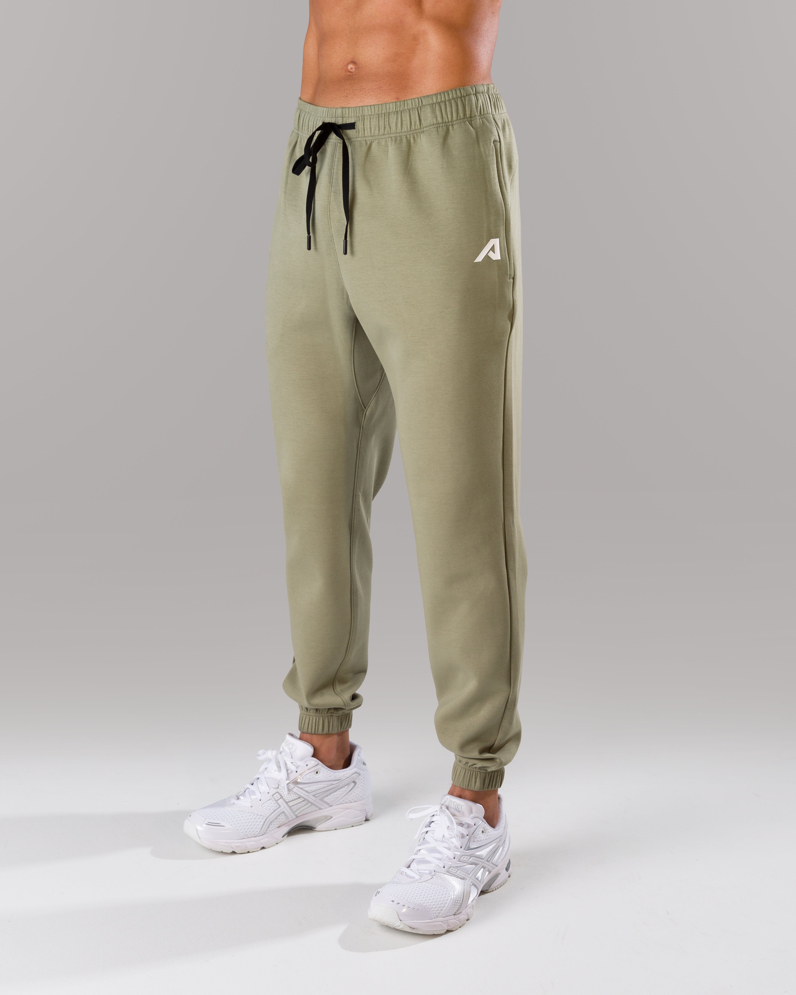 Vantage Jogger - Tactical Olive | Mens Track Pants | Alphalete ...