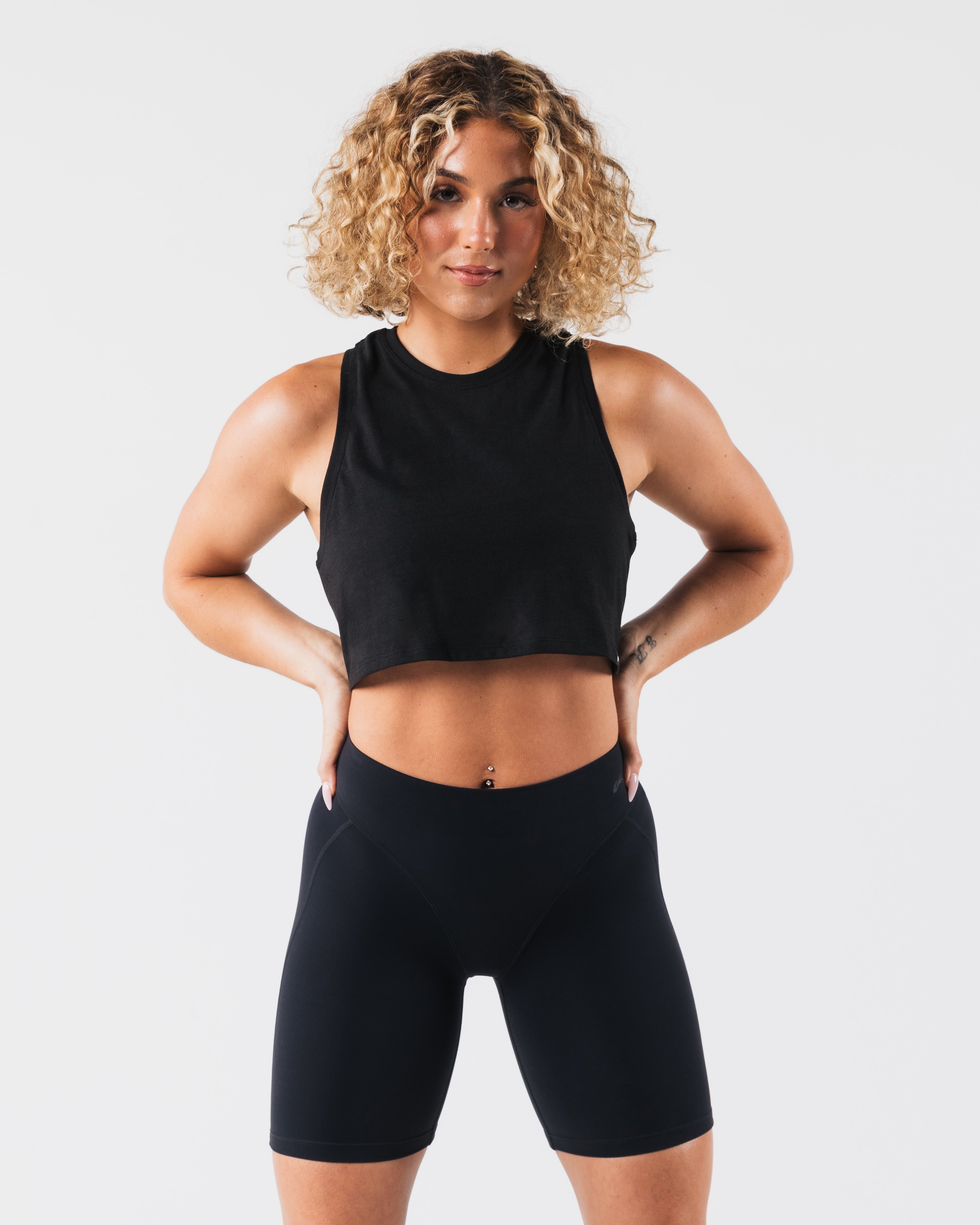 OT Muscle Tank - Black | Workout Clothes For Women | Alphalete ...