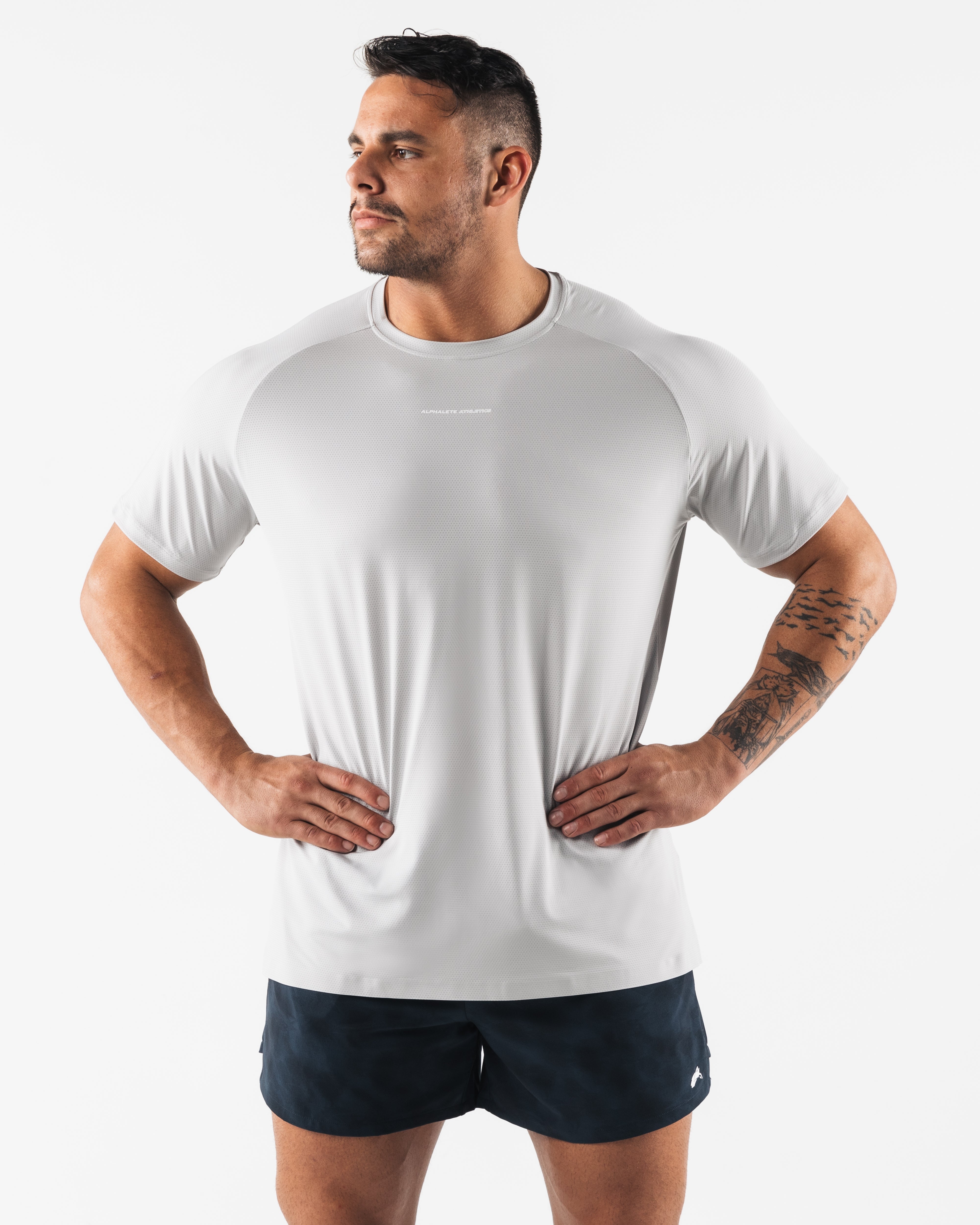 Racer Tee - Cloud – Alphalete Athletics CA